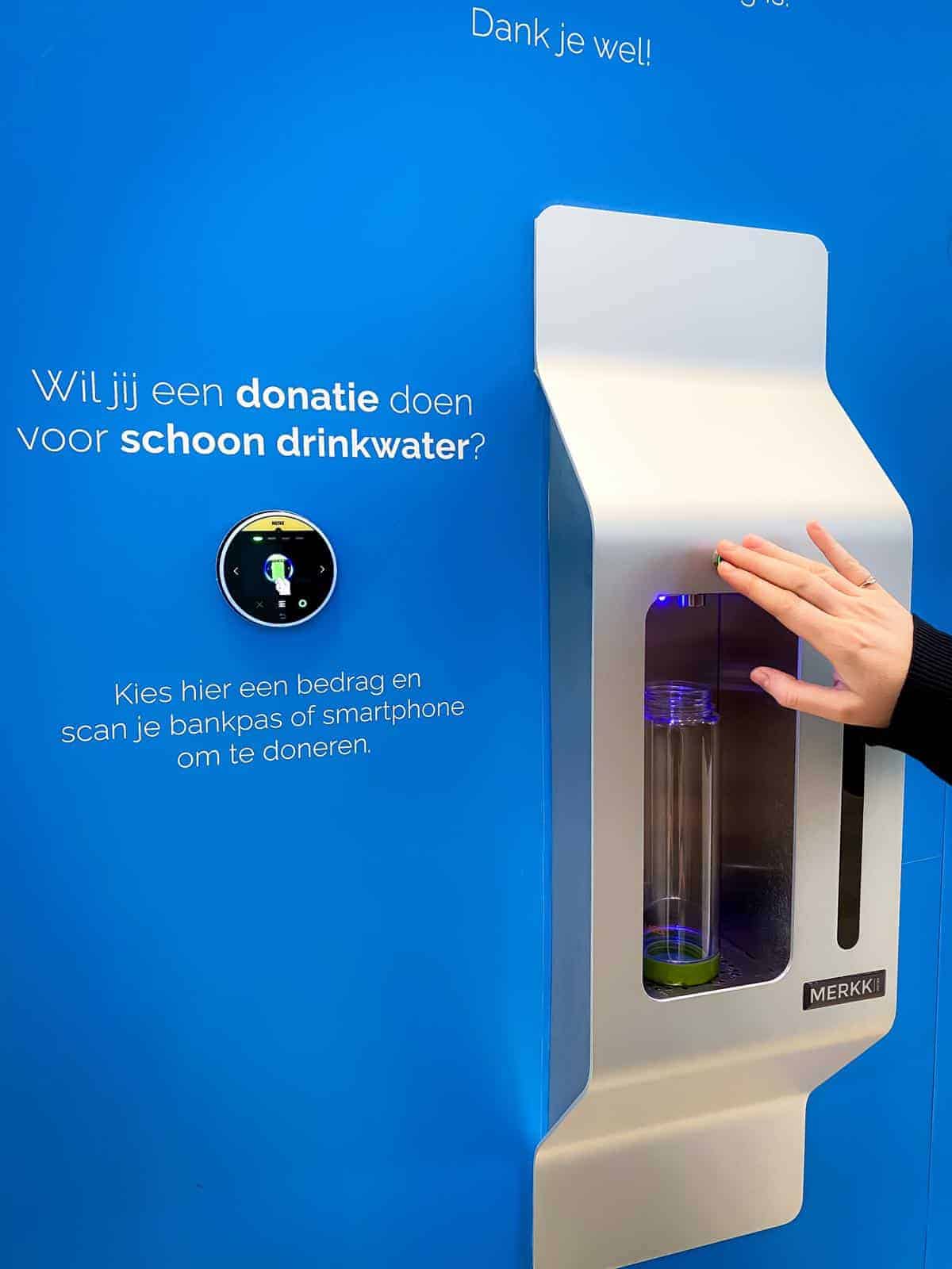Update - Hoog Catharijne opens biggest watertap in The Netherlands